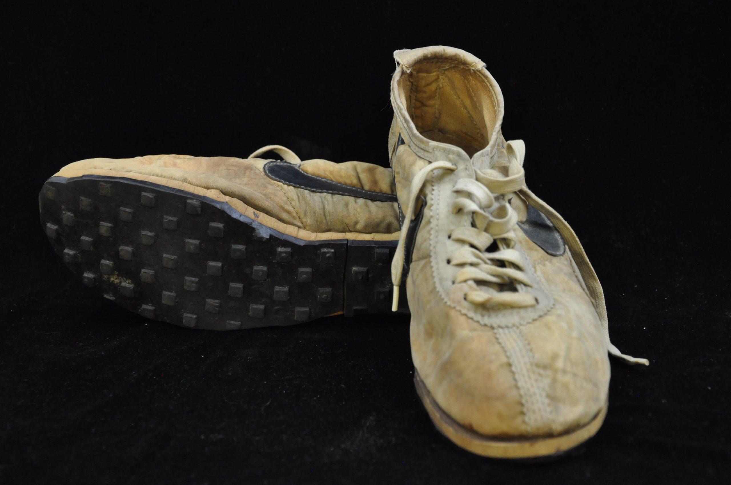 Bill Freeman Donates Early Nike Prototype to Stark Center